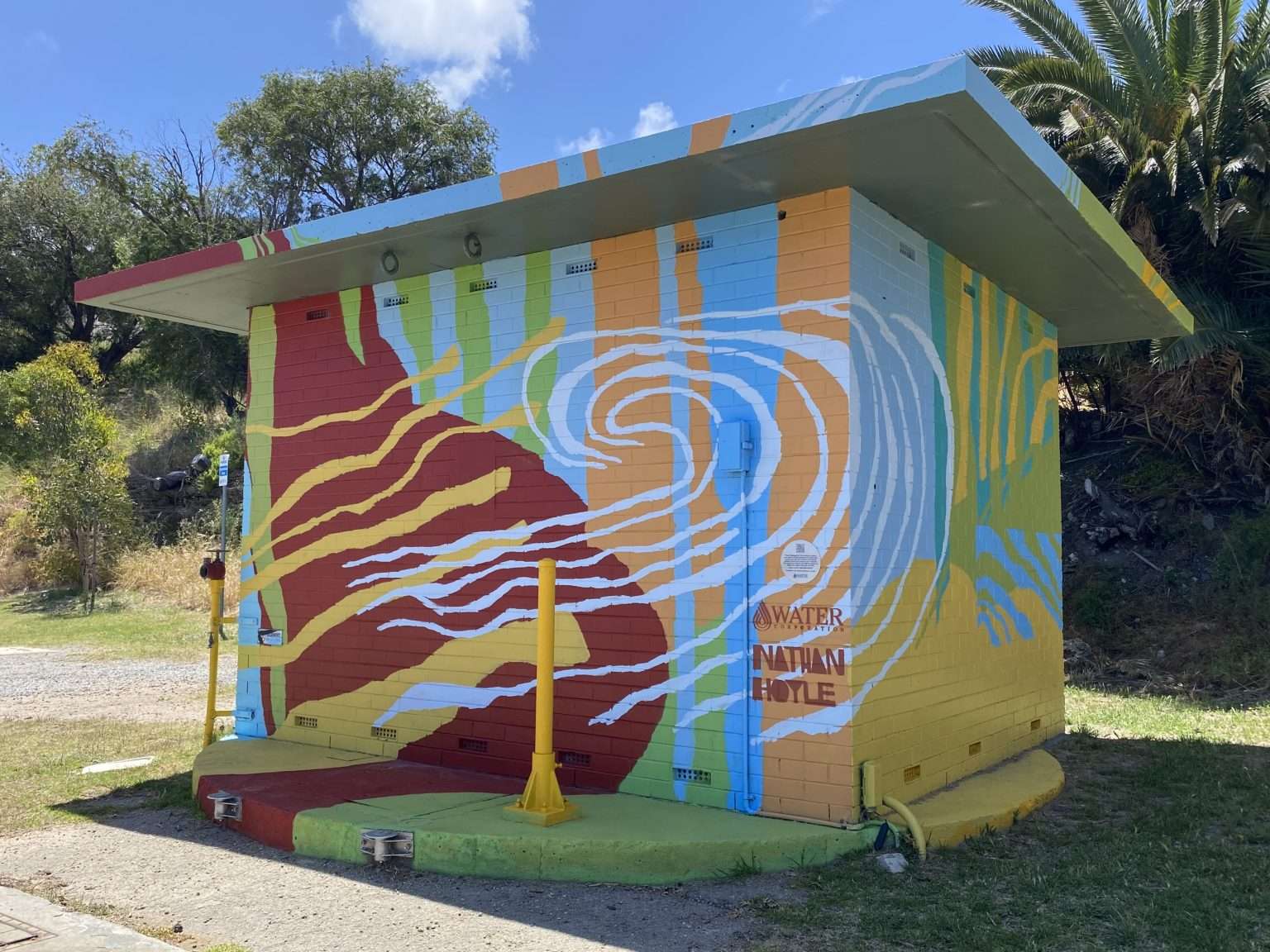 East Freo pump station goes green - and blue, and yellow, and brown ...