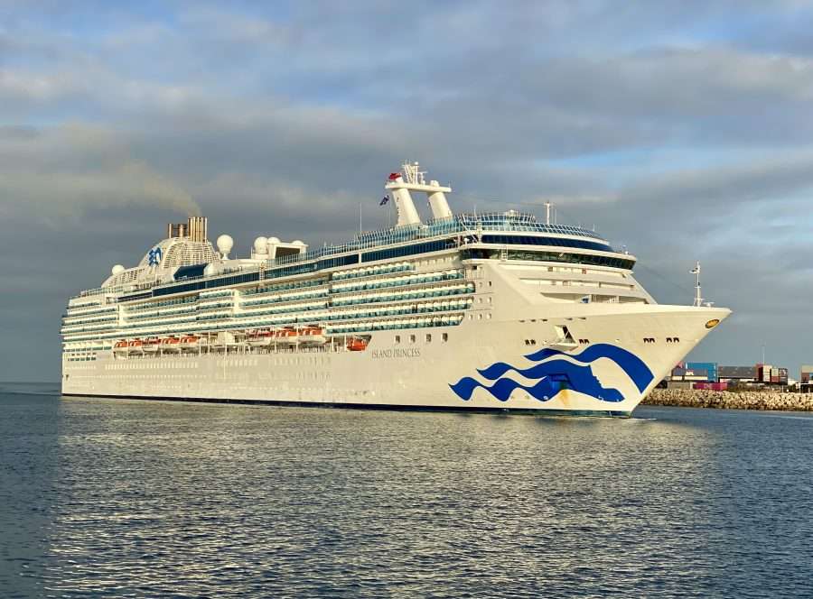 Anatomy of an Arrival - Island Princess - Fremantle Shipping News