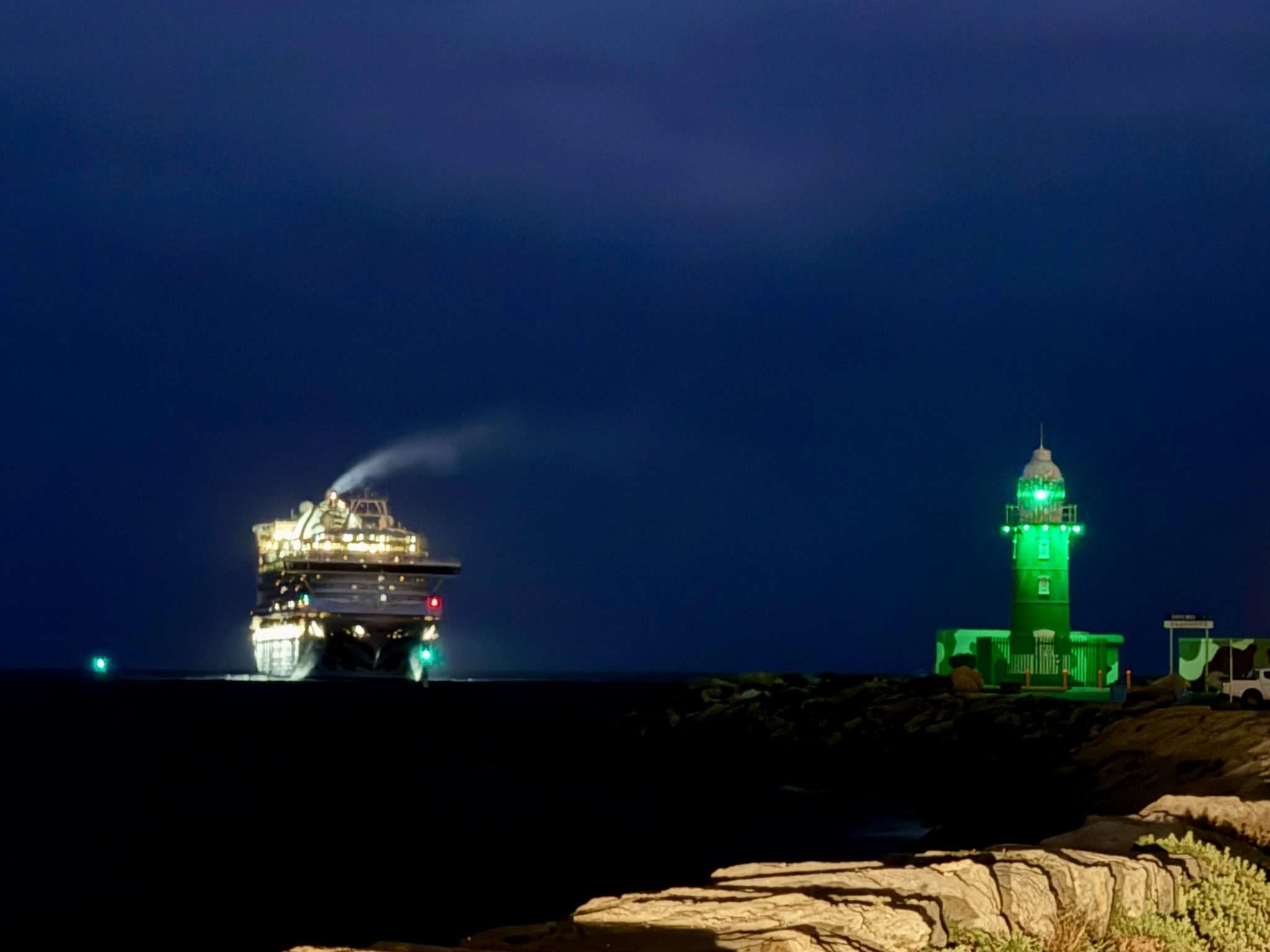 Freo welcomes back Crown Princess after Cyclone Narelle - Fremantle ...